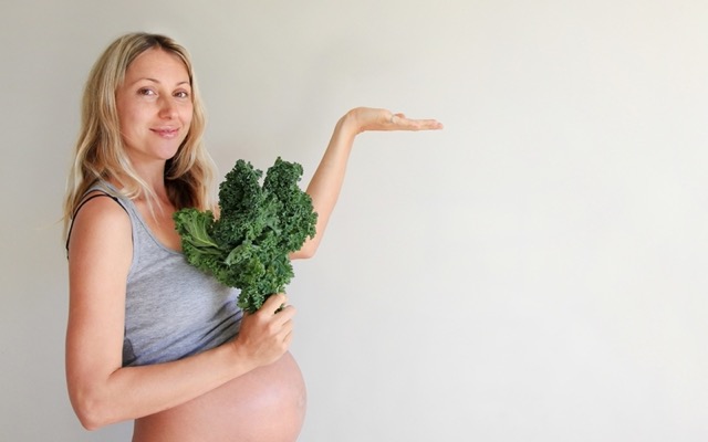 Top 7 health benefits of kale for pregnant women | Abeille D'or